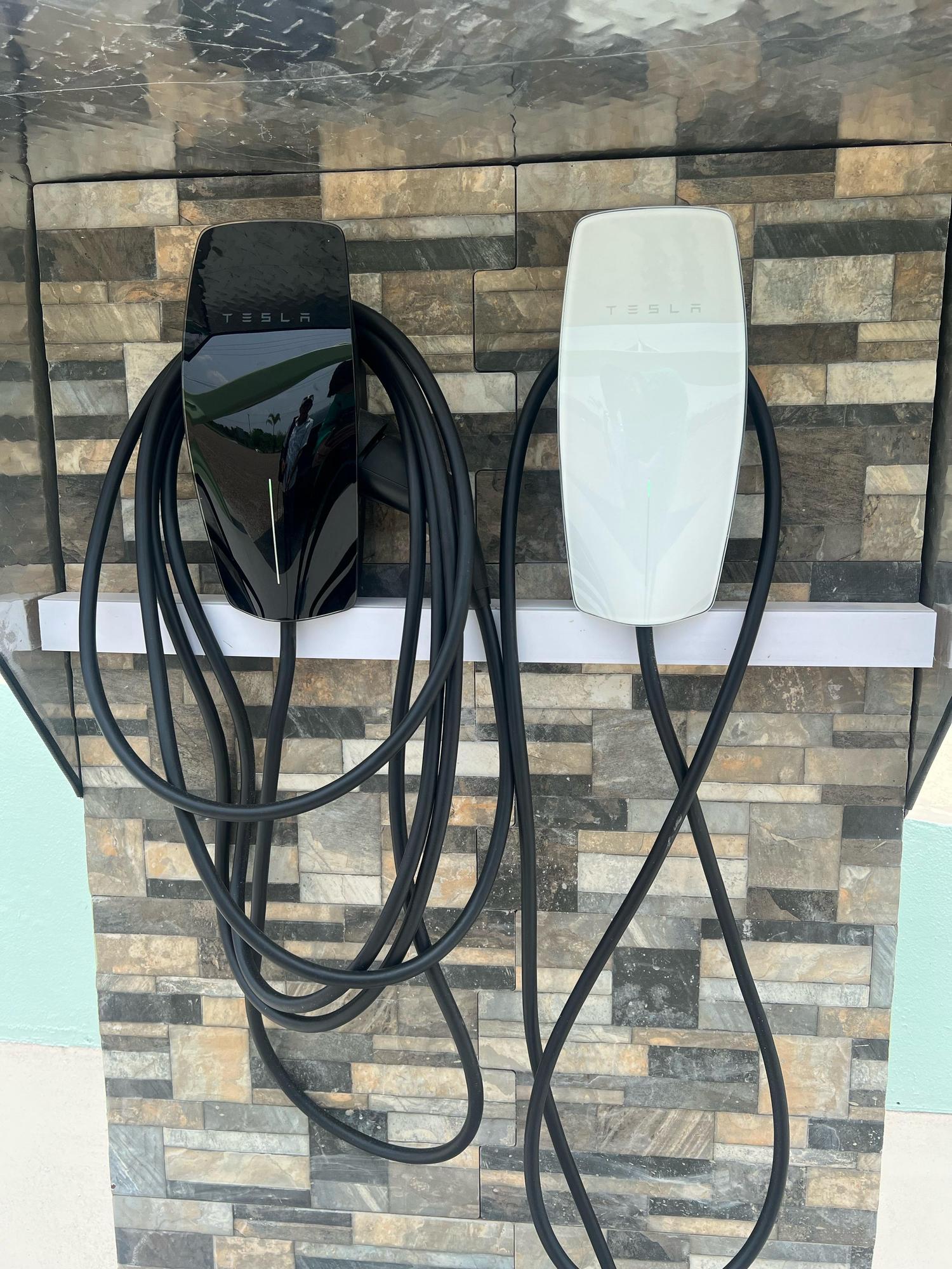 Pro Solar Engineering Ltd. | Belmopan, Cayo District | EV Station