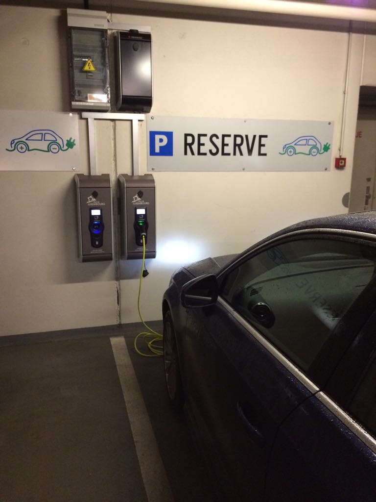Parking Rocade | Luxembourg, District de Luxembourg | EV Station