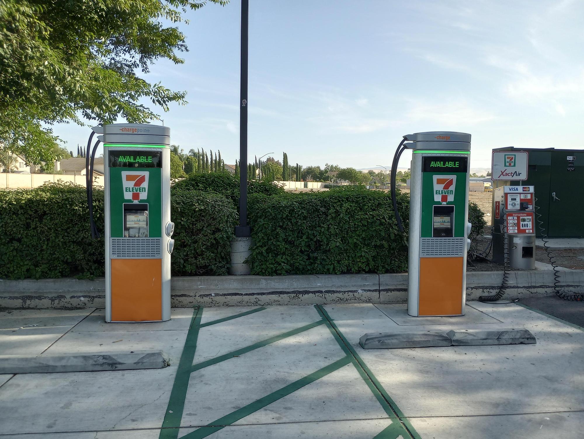 7-Eleven Tracy | Tracy, CA | EV Station