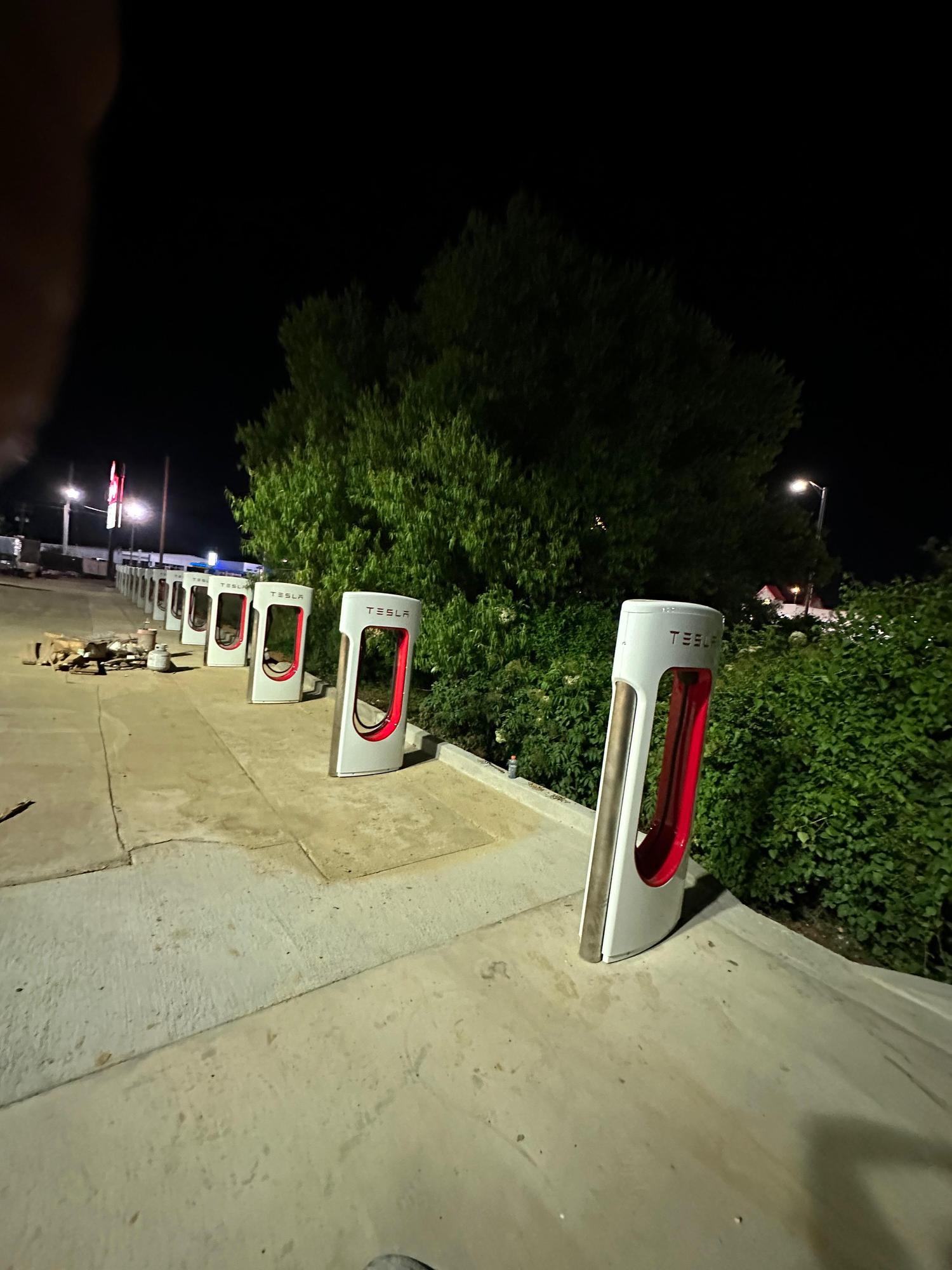 Exxon Superstation | Hope, AR | EV Station