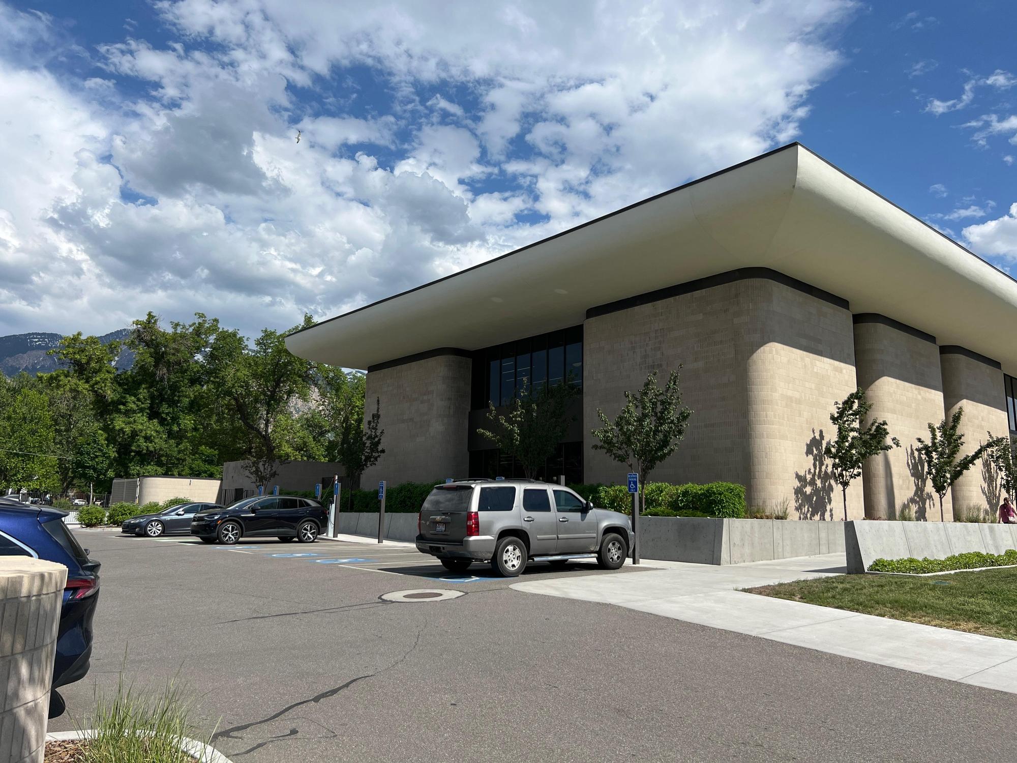 Weber County Library | Ogden, UT | EV Station