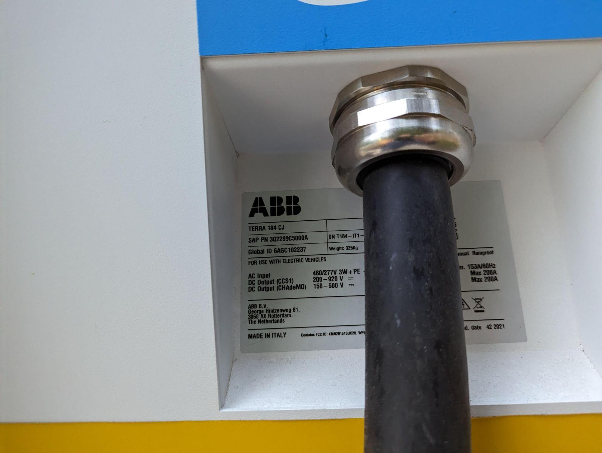 Shell 4021 Yonge St | Toronto, ON | EV Station