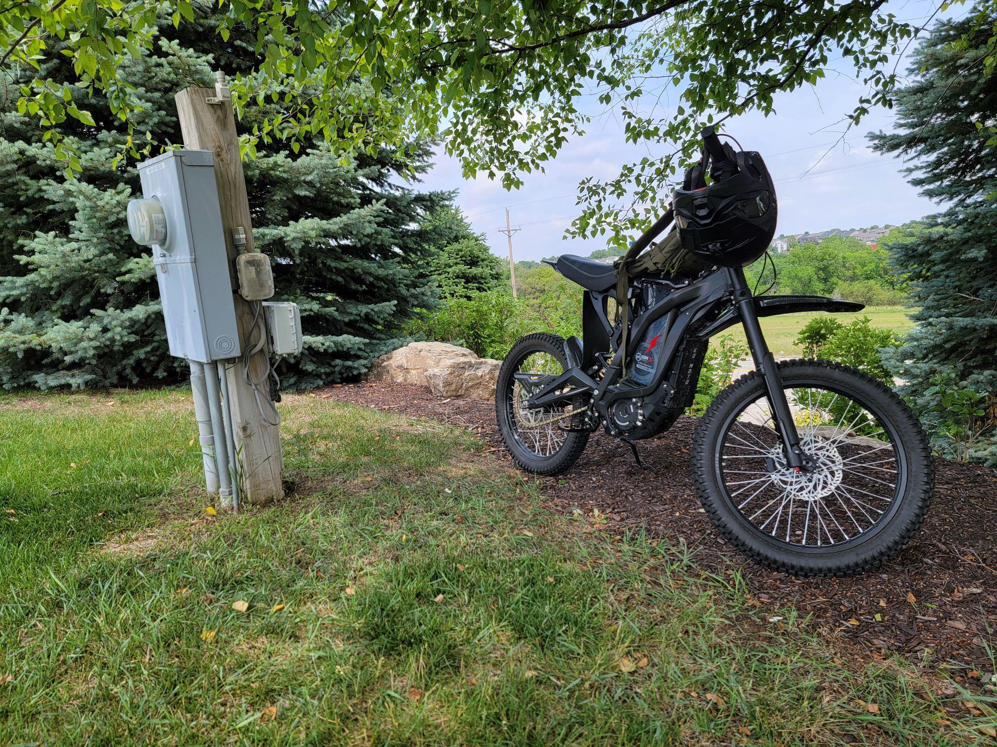 Elk Ridge Neighborhood Sign | Douglas, NE | EV Station