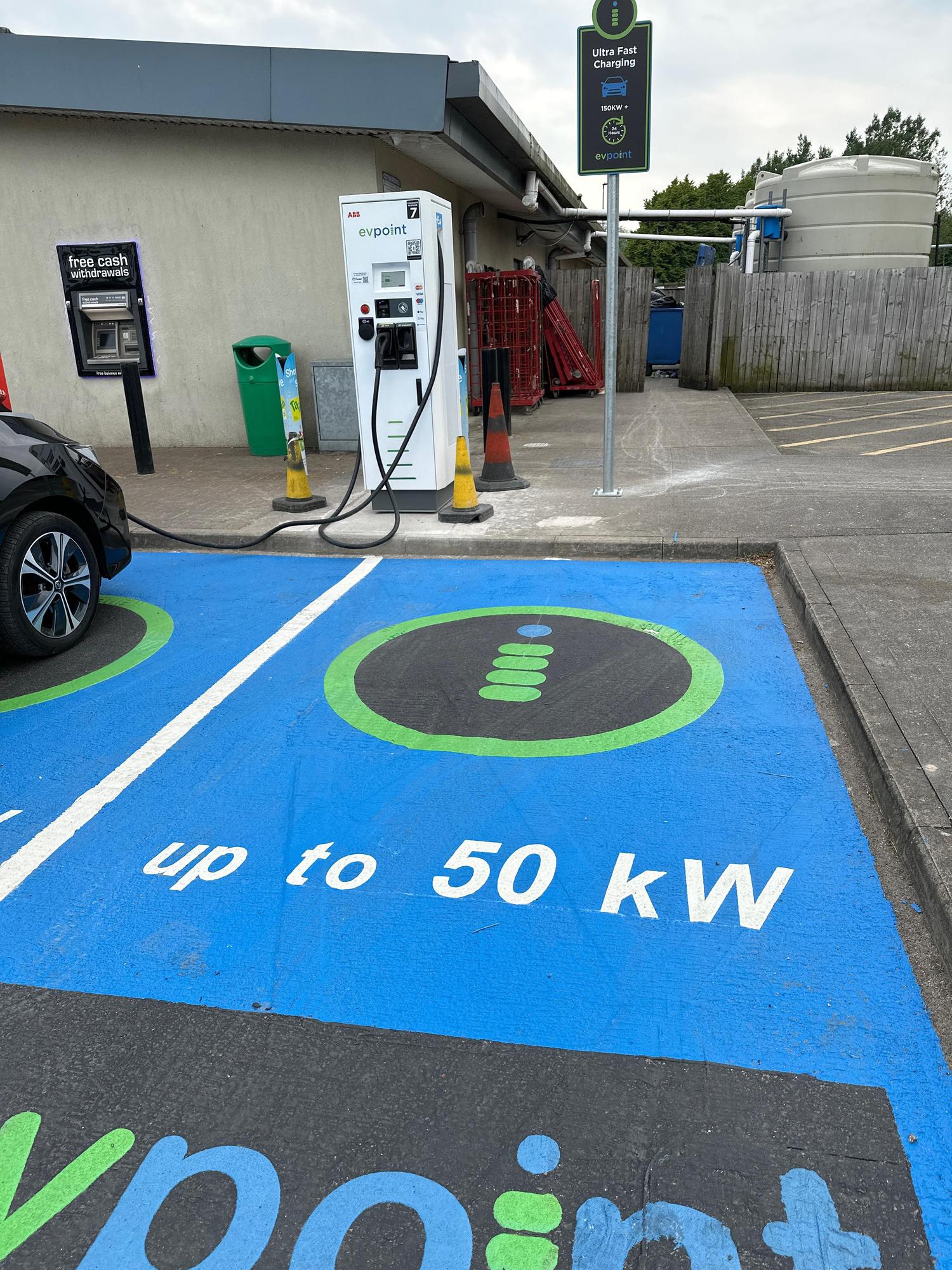 Rivington Services Southbound | Horwich, England | EV Station