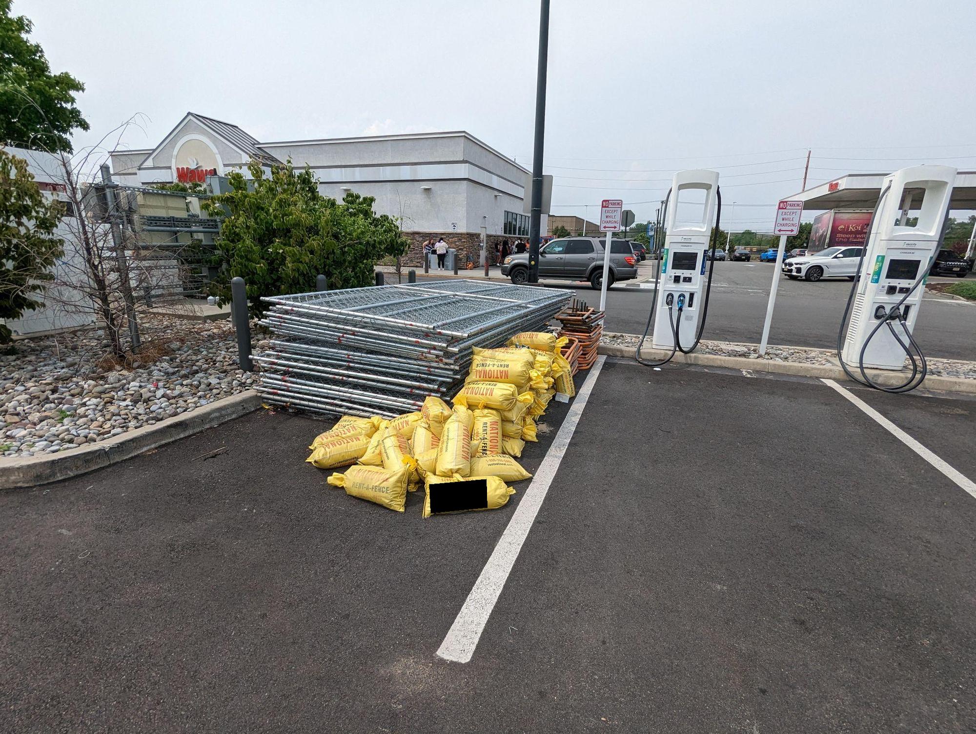 Walmart Supercenter Kearny, NJ | Kearny, NJ | EV Station