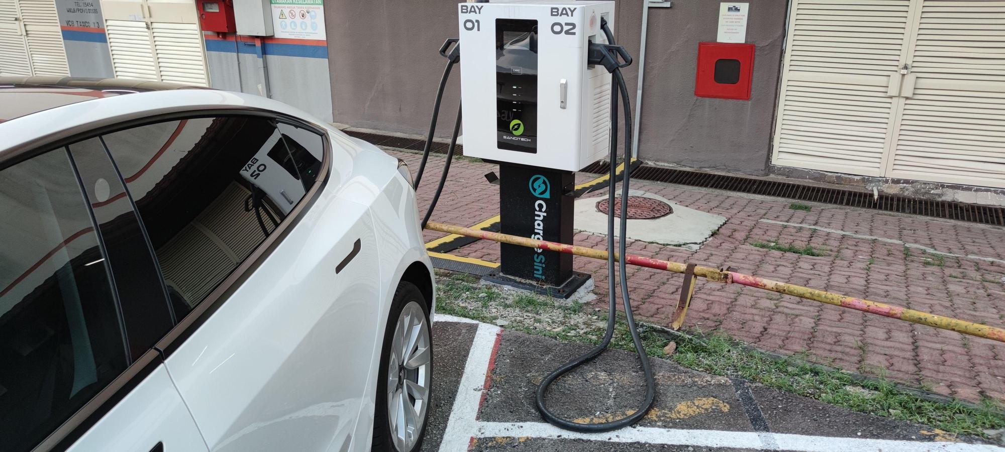 ChargeSini | Selayang Capitol Kompleks (40kW DC) | Batu Caves, Selangor ...