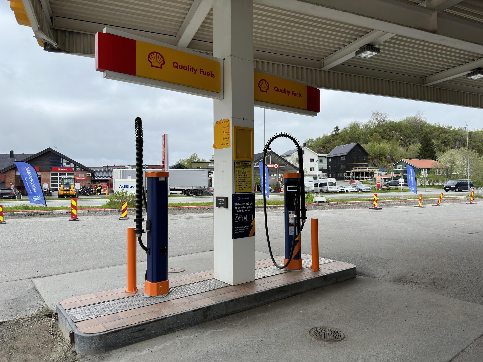 Shell Svolvær (1) | Caroline Harveys vei 8, 8300 Svolvær, Norway | EV ...