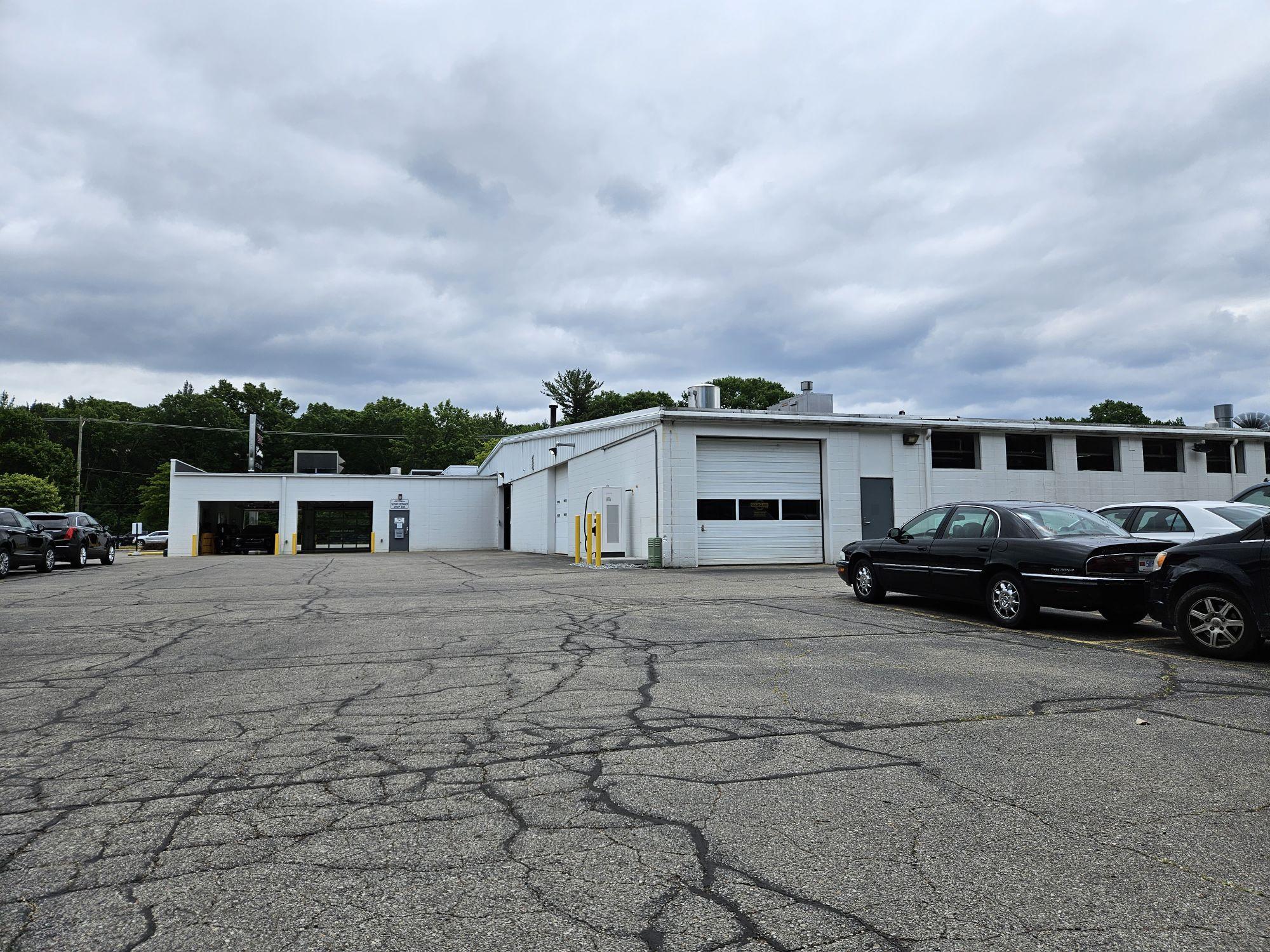 Betten Baker Buick GMC of Midland | Midland, MI | EV Station