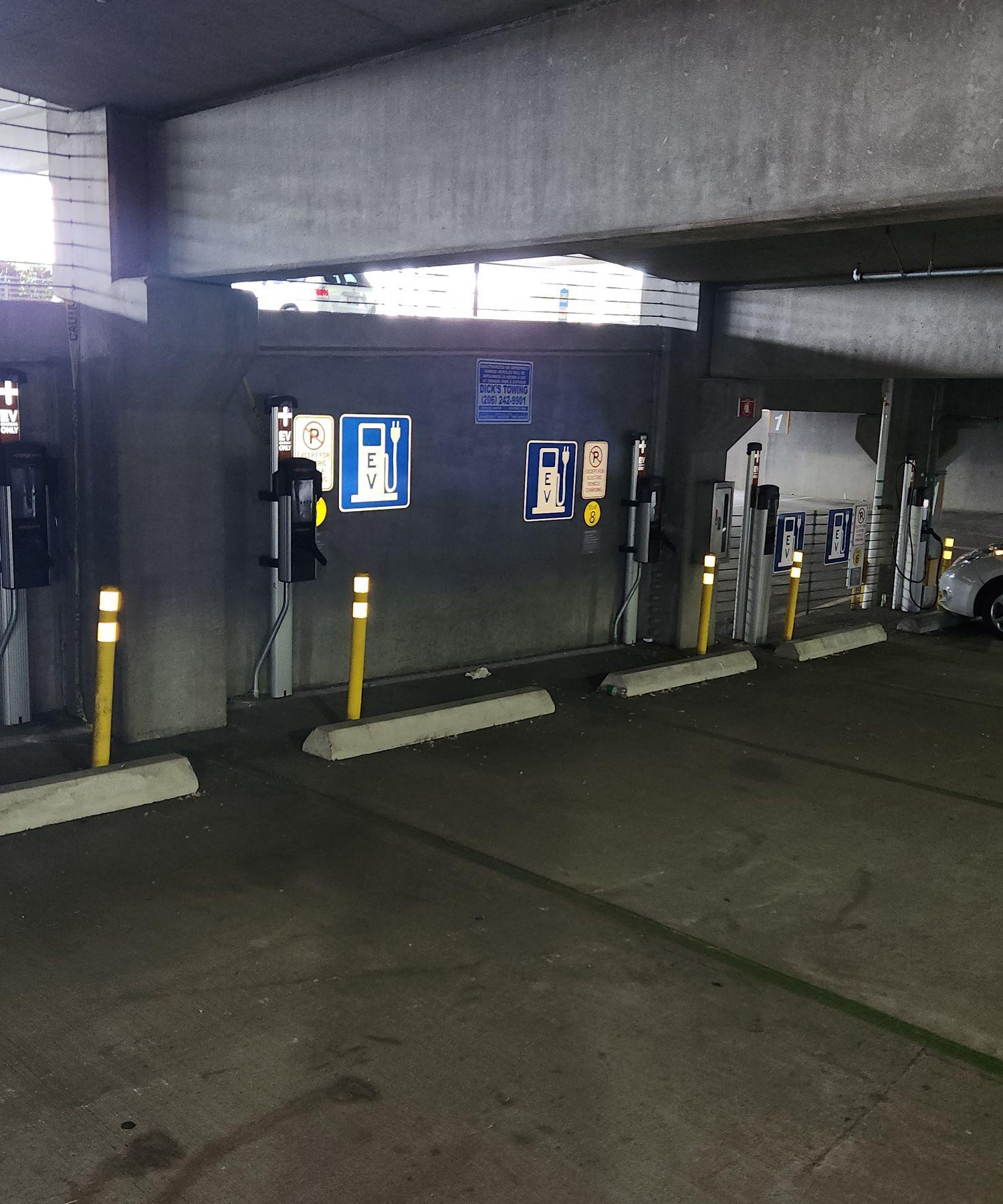 Burien Transit Center | Burien, WA | EV Station