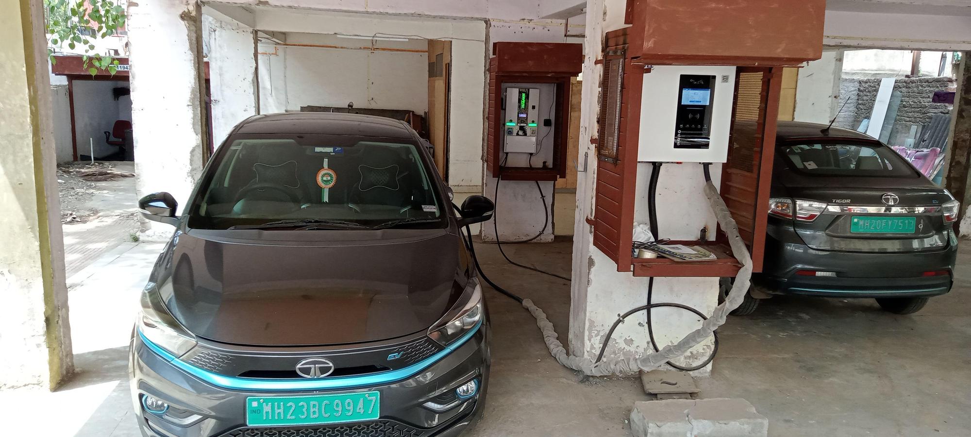 RC Bafna Showroom | Aurangabad, MH | EV Station