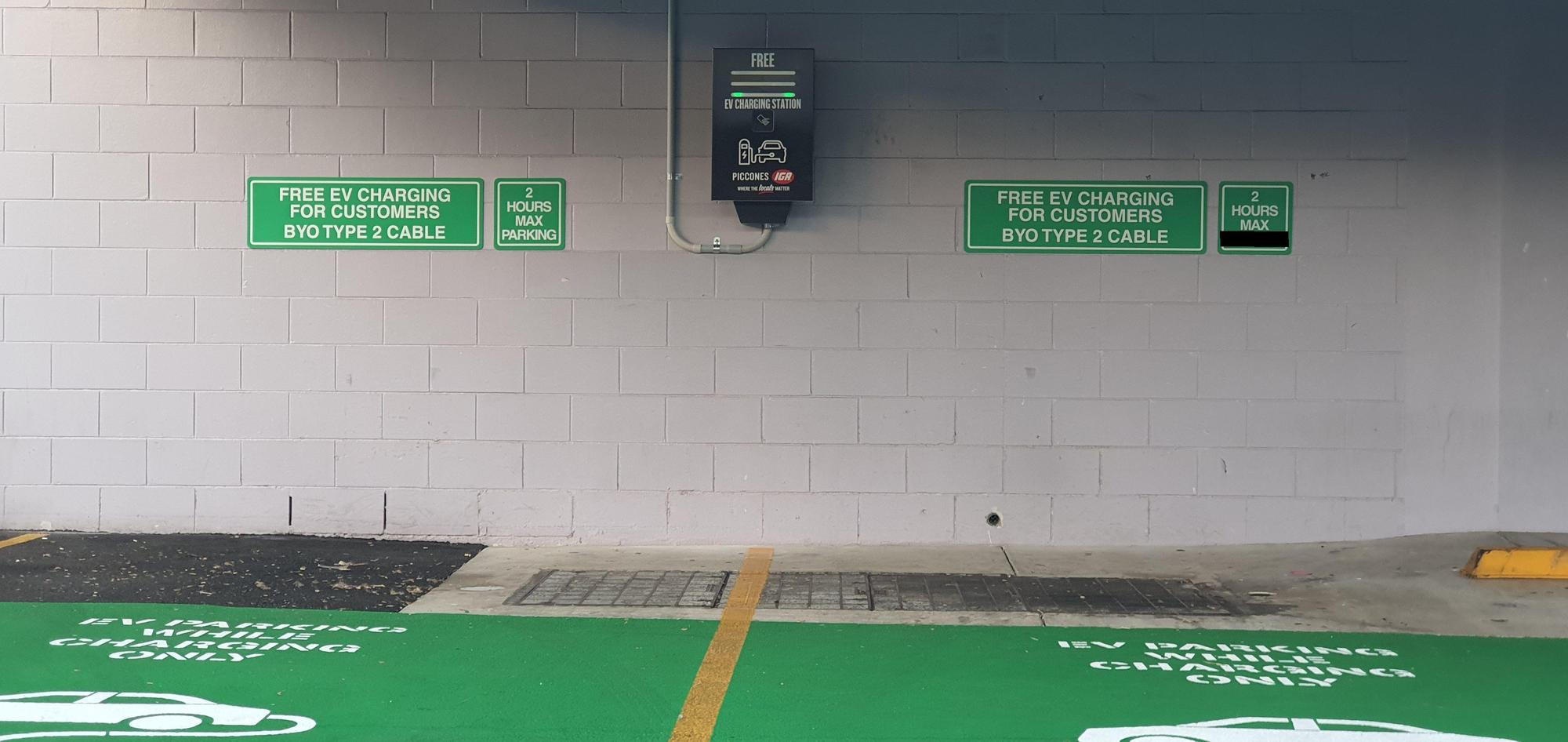 Piccones IGA | Edmonton, QLD | EV Station