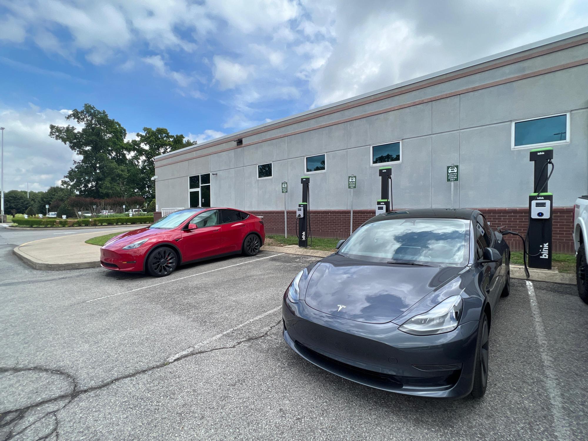 North Crest Medical Center | Springfield, TN | EV Station