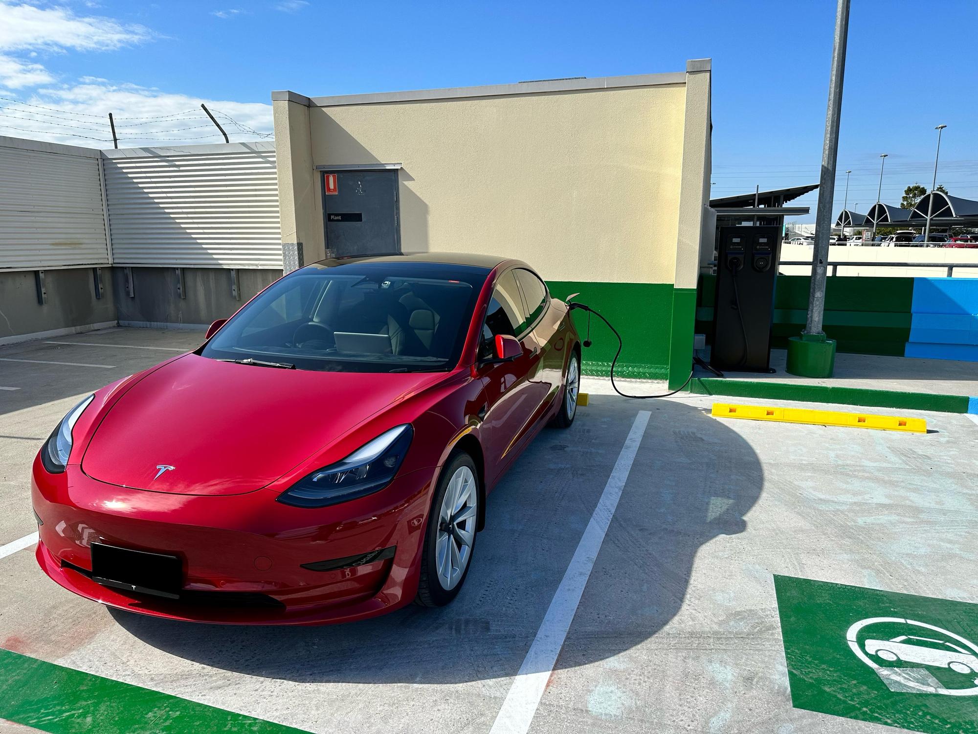 Grand Plaza | Browns Plains, QLD | EV Station
