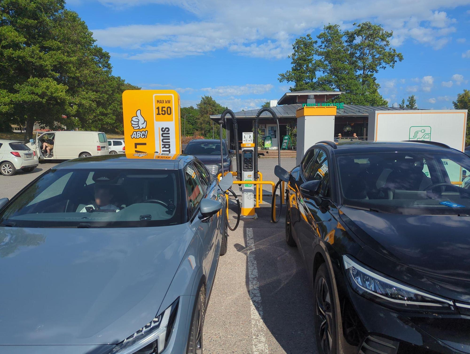 ABC-Lataus Sale Nauvo | Saaristotie 4352, 21660 Nauvo | EV Station