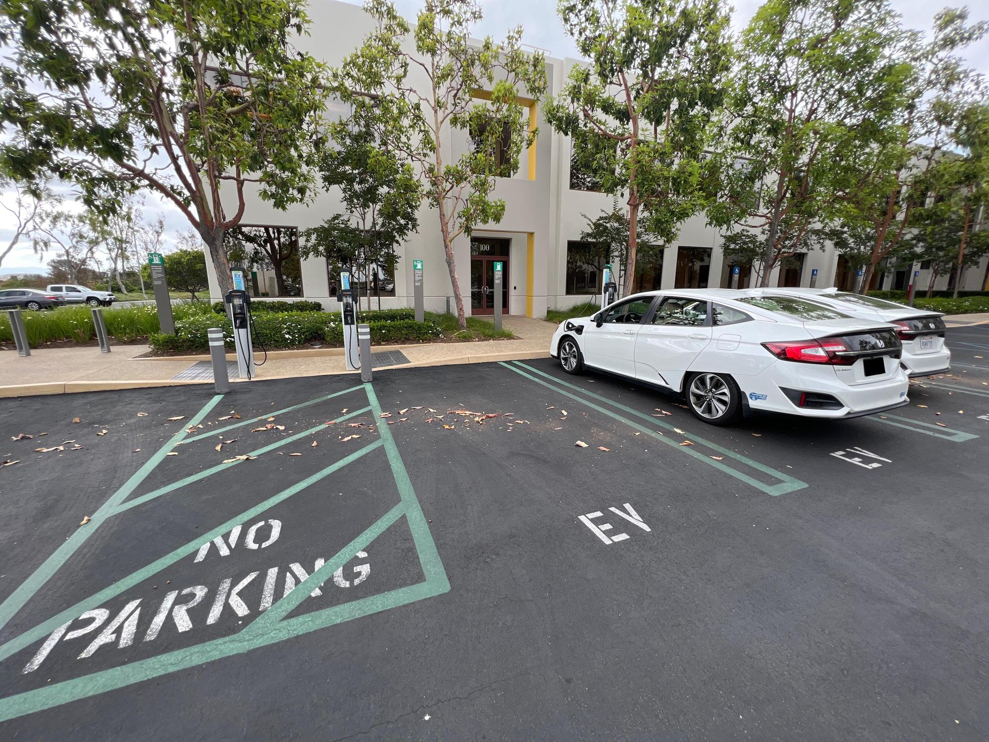 UCI Research Park | Irvine, CA | EV Station