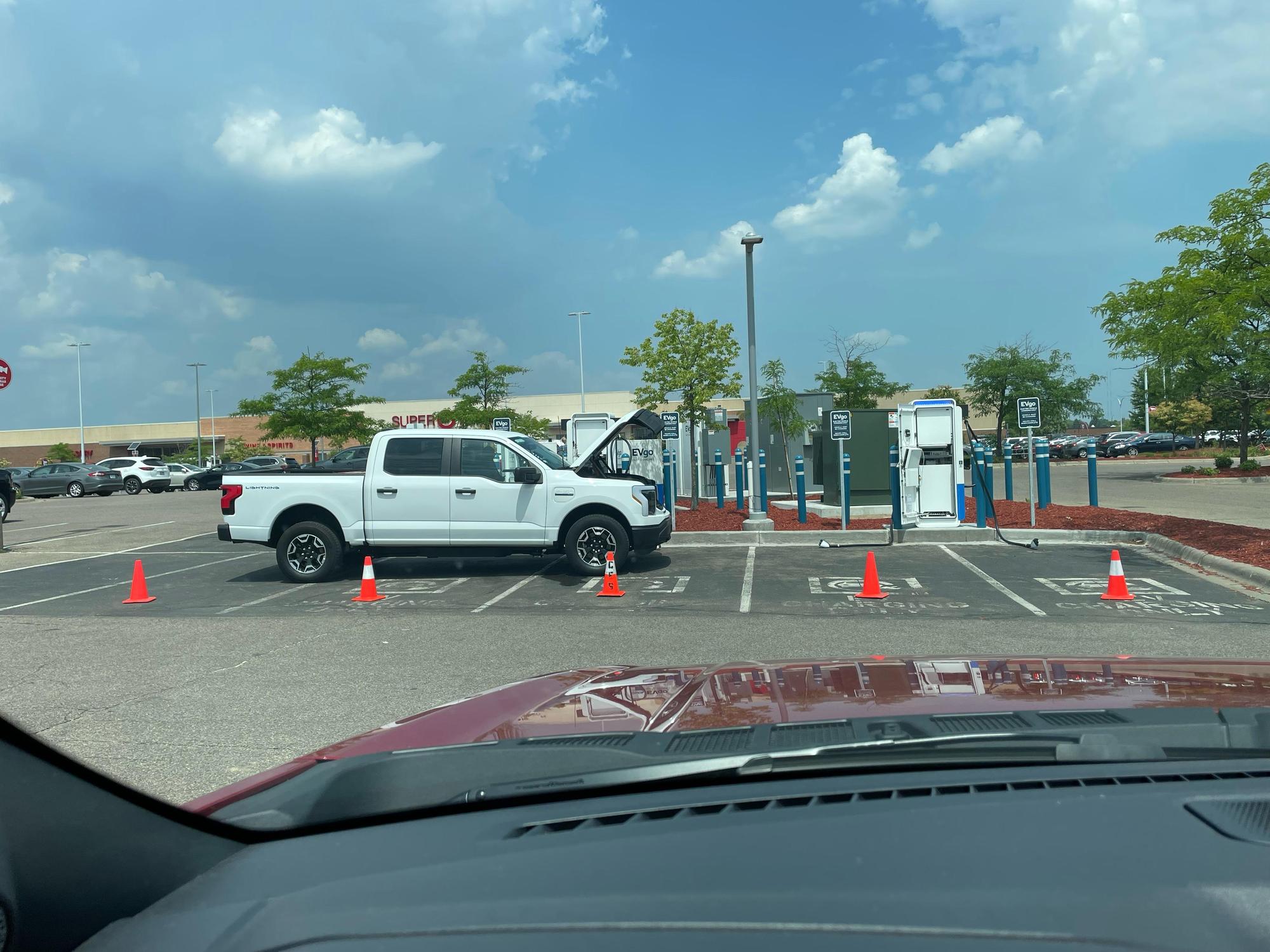Target Roseville | Roseville, MN | EV Station