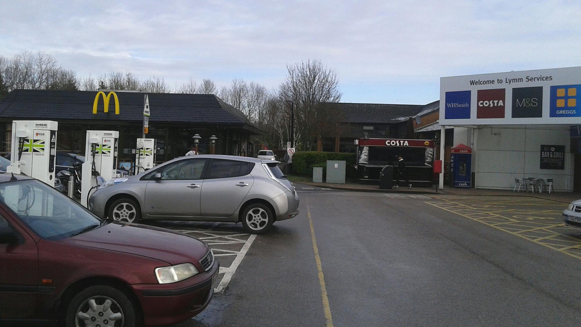 Lymm Services M6 / M56 (1) | Lymm, England | EV Station