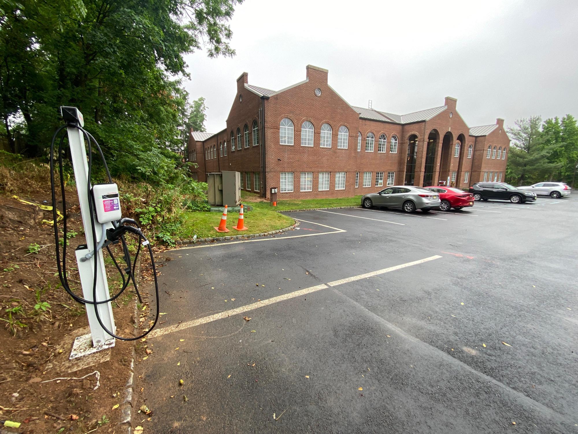 Magid Dental Care | West Caldwell, NJ | EV Station