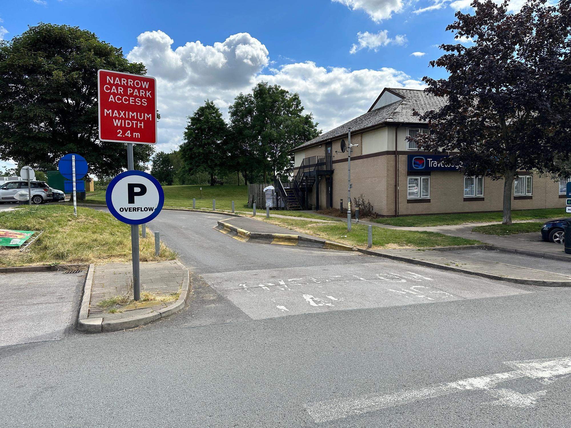 Blyth Services A1 (M) (2) | Blyth, England | EV Station