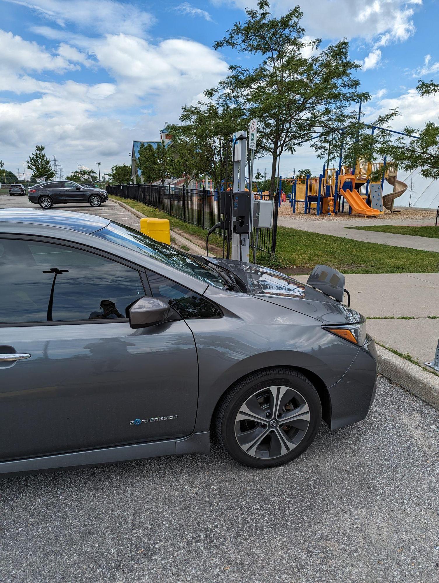 Civic Recreation Complex | Oshawa, ON | EV Station