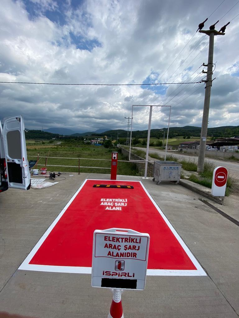 Akpet-zeki Petrol | Kurtuluş Mah. Çevreli Cad. Almus/Tokat | EV Station