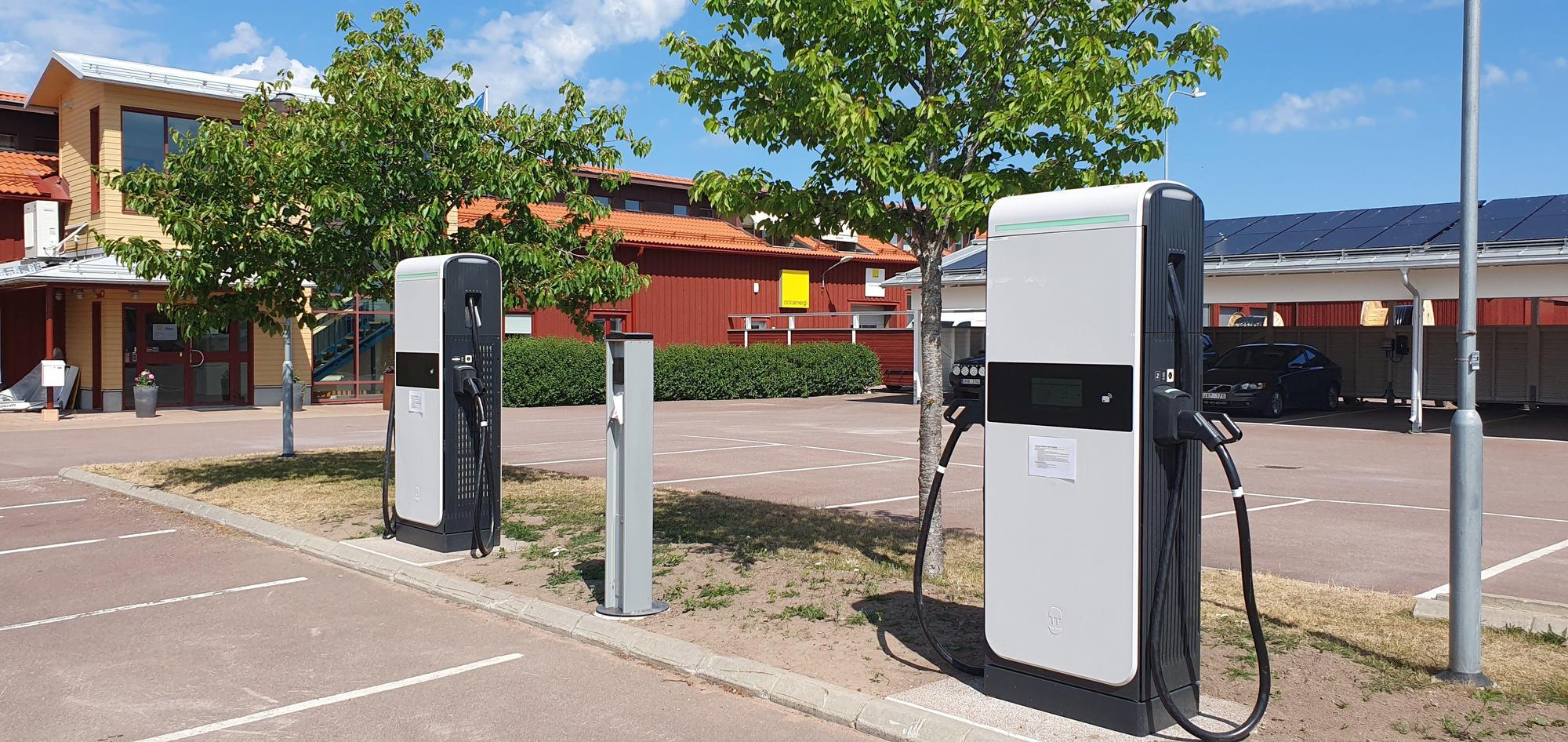 Vourity Snabbladdare - Rättvik | 70 15, 795 32 Rättvik, Sverige | EV ...