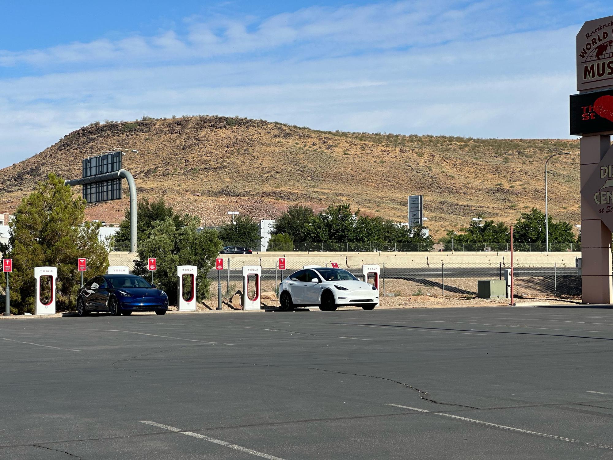 Dixie Convention Center - West Lot | St. George, UT | EV Station