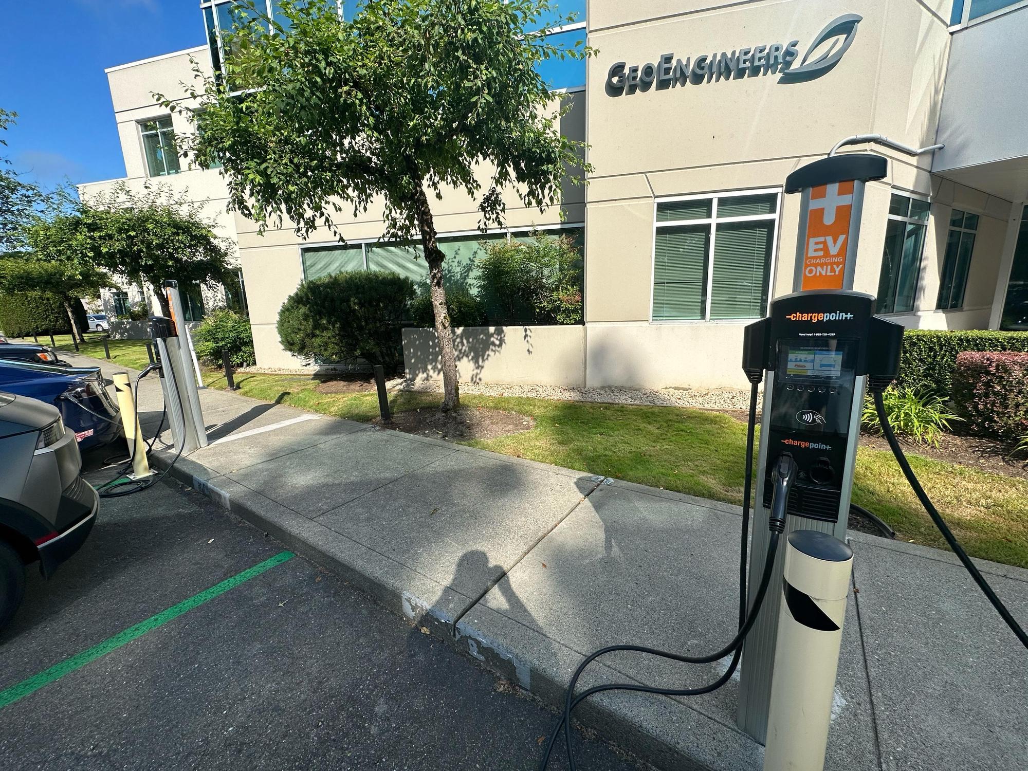 Bear Creek | Redmond, WA | EV Station
