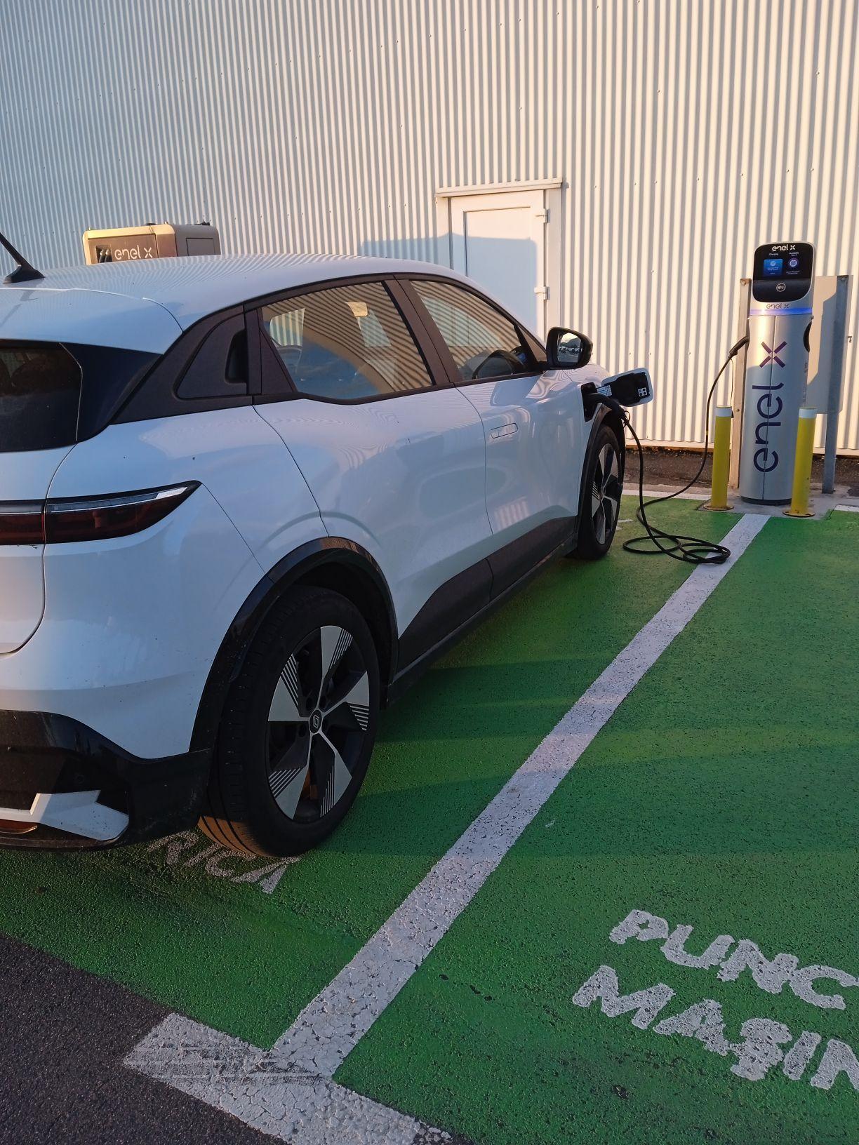 PPC BLUE ROMÂNIA Decathlon Deva | Deva, HD | EV Station