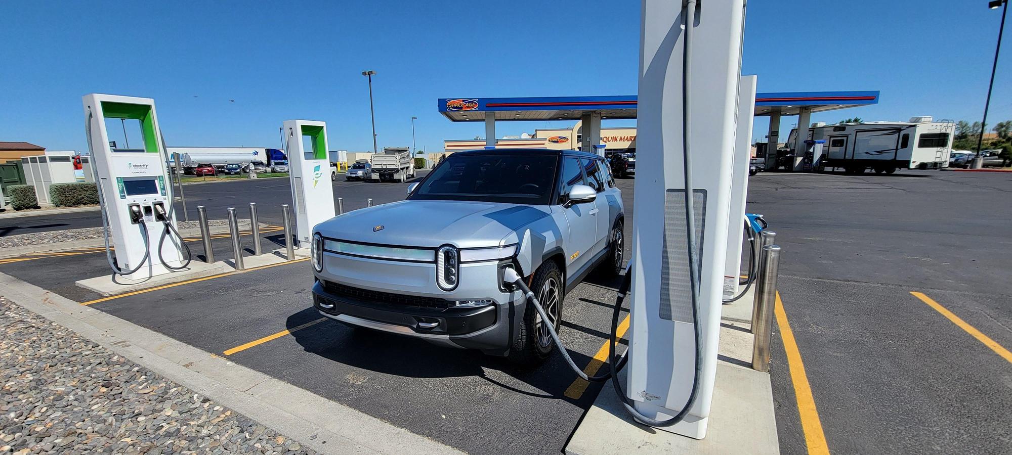 Space Age Fuel | Hermiston, OR | EV Station