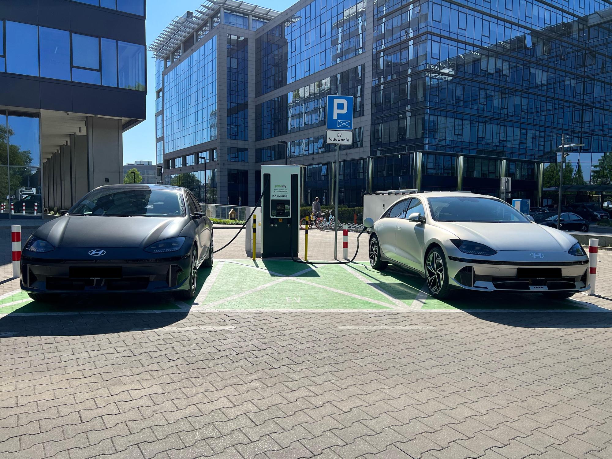 Hyundai Motor Polska (P) | Warszawa, Województwo mazowieckie | EV Station