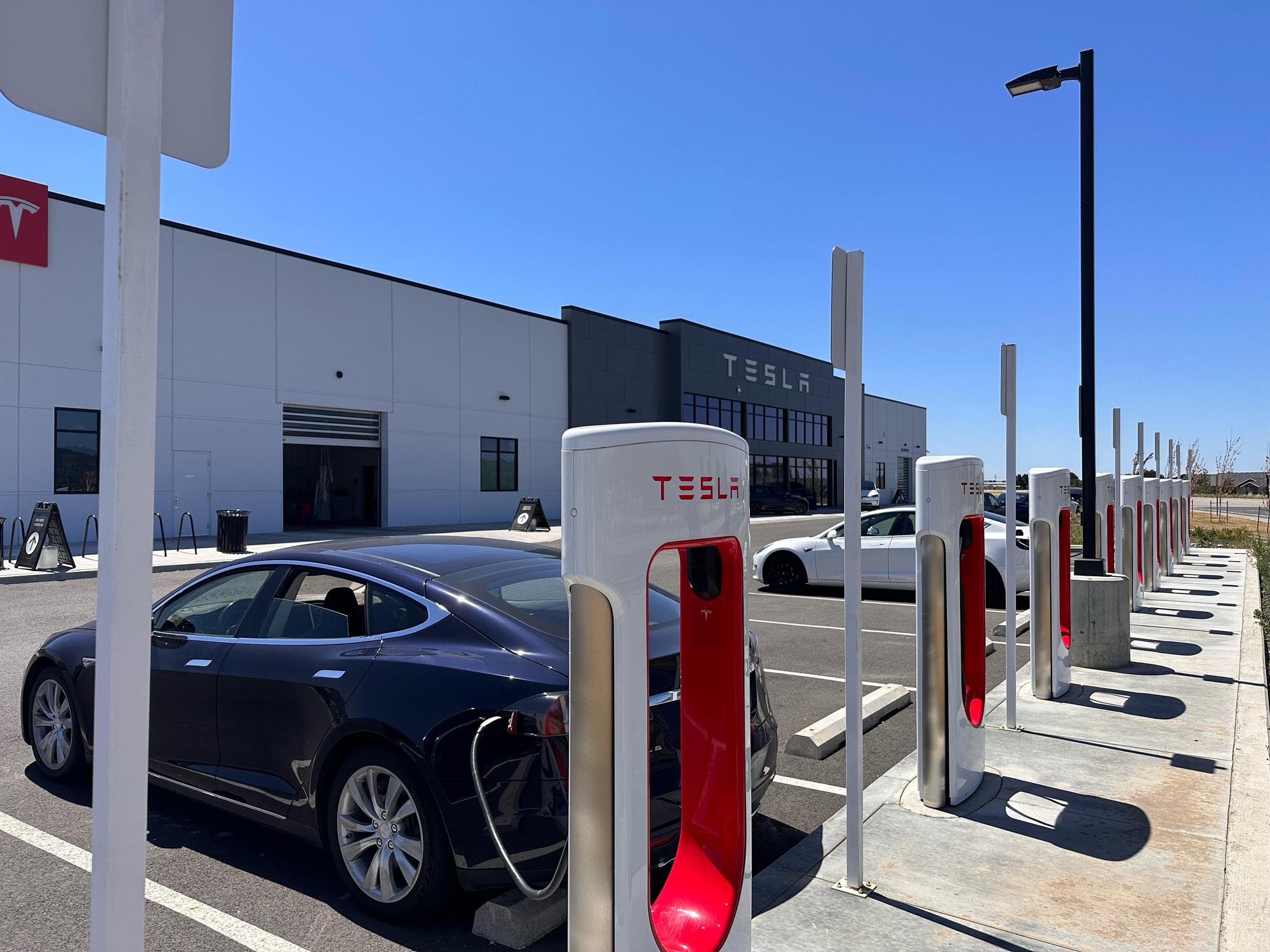 Tesla Center | Liberty Lake, WA | EV Station