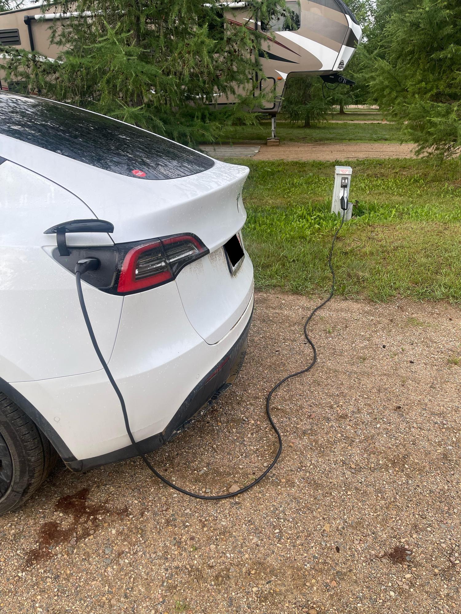 Northern Meadows Golf Club | Goodsoil, SK | EV Station