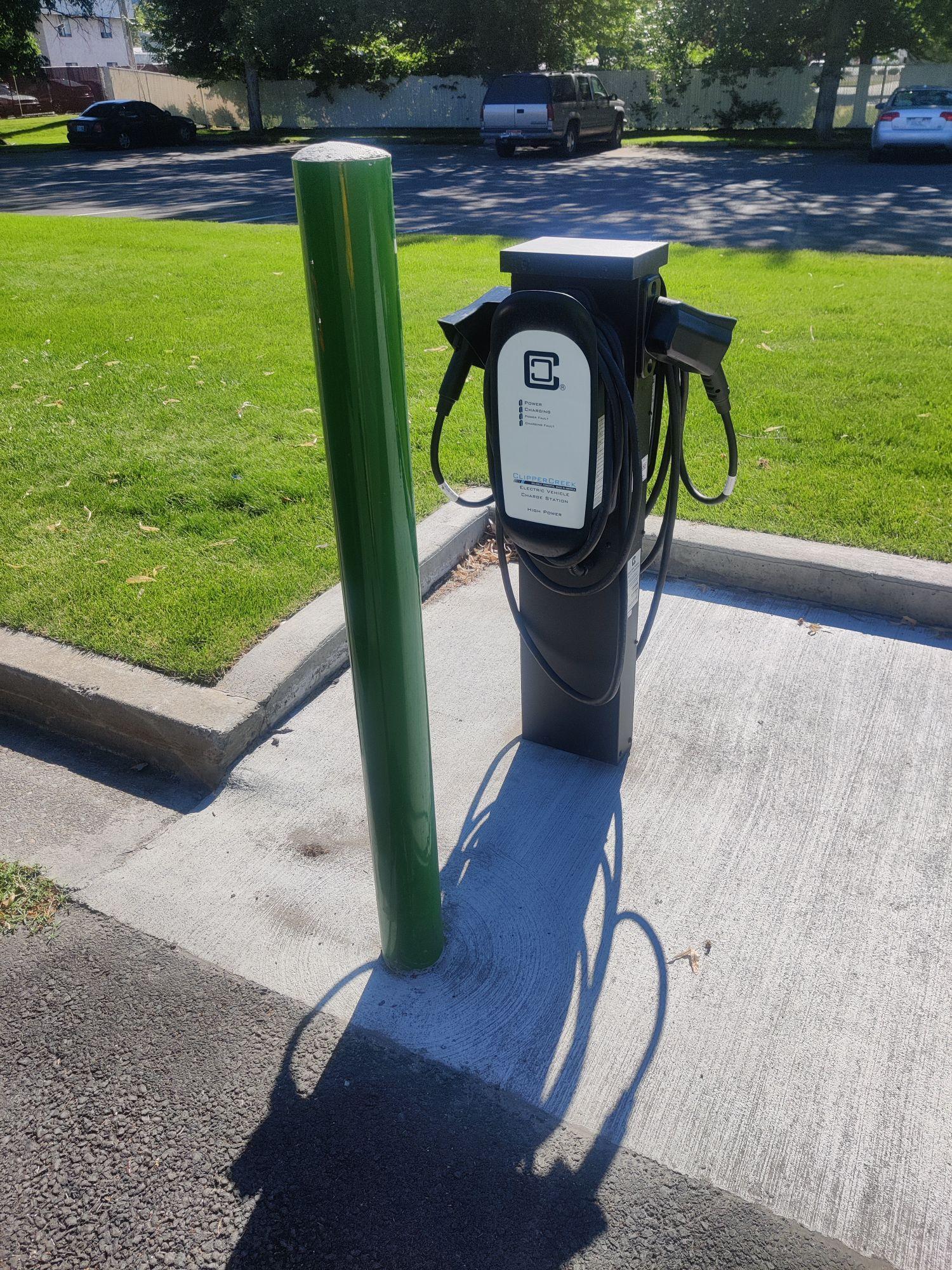 North Spokane Library (1) | Spokane, WA | EV Station