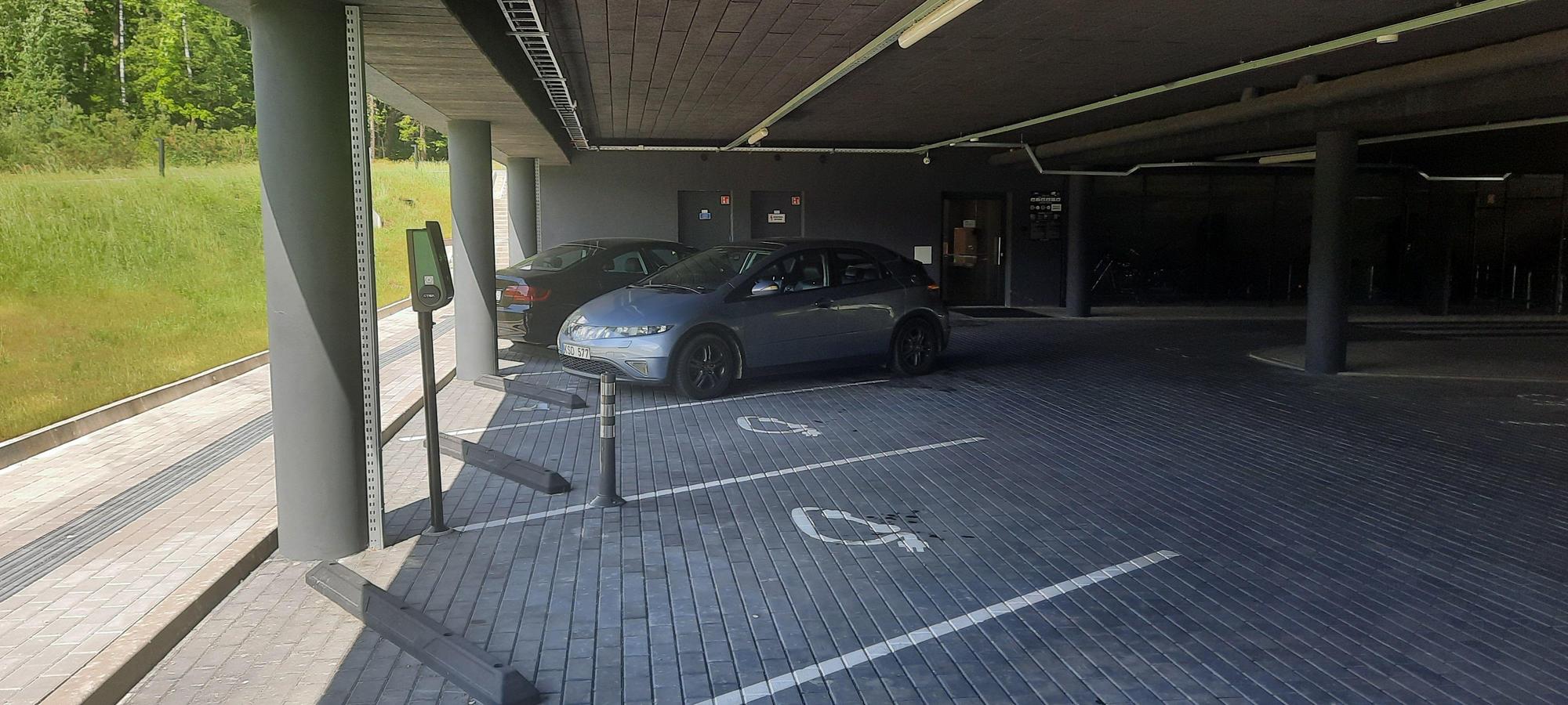 Shed | UniPark | Vilnius, Vilniaus apskr. | EV Station