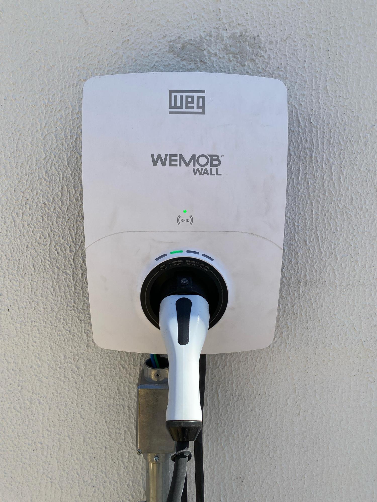 Premiere Residence | SHTN Trecho 1 Conjunto 2 | EV Station