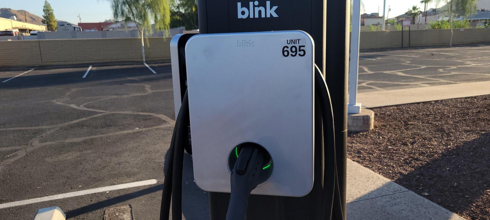 Acacia Library | Phoenix, AZ | EV Station