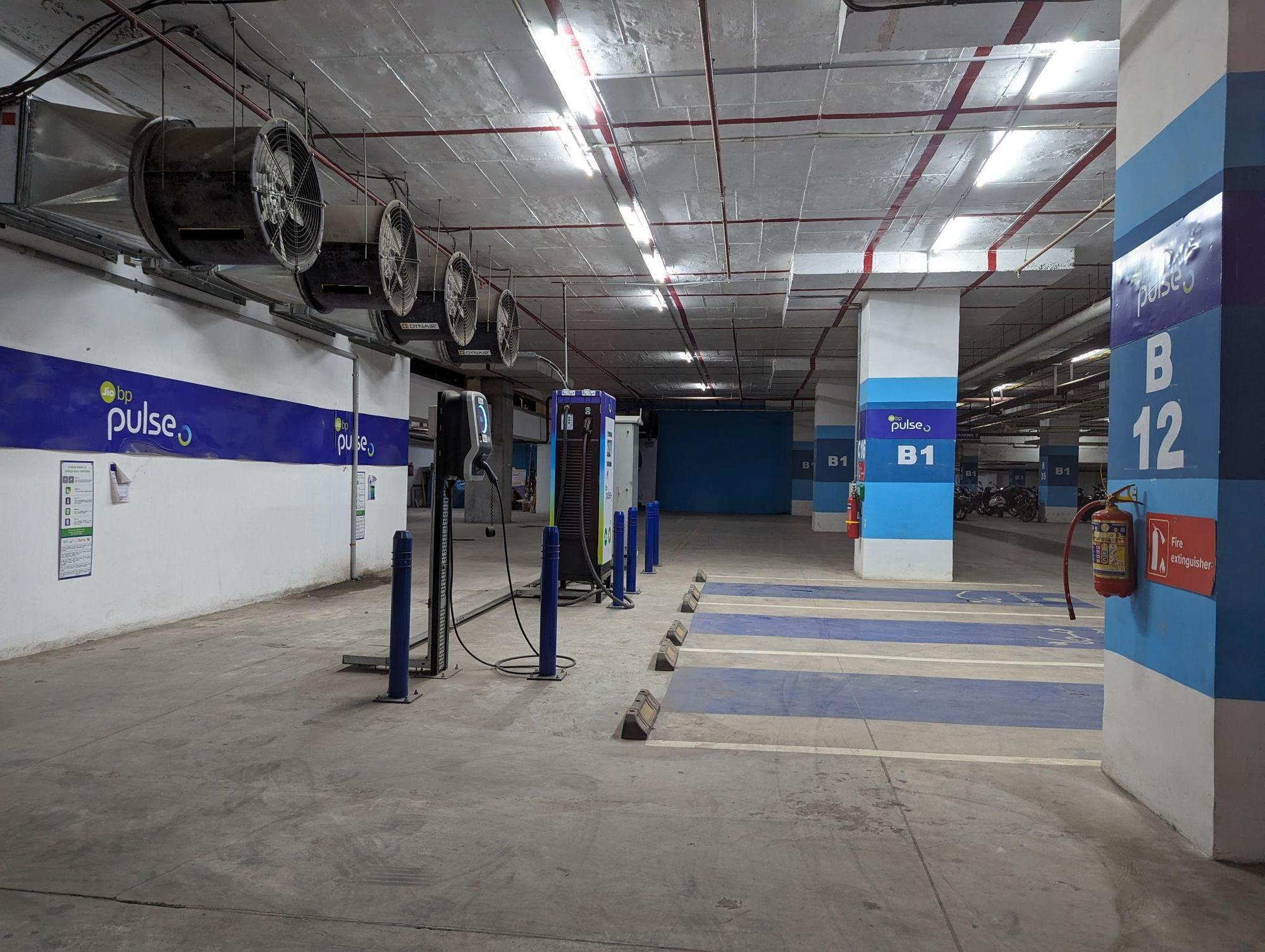 AMR Planet Mall | Hyderabad, TS | EV Station