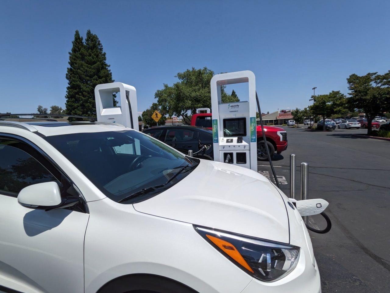 Safeway Anderson | Anderson, CA | EV Station