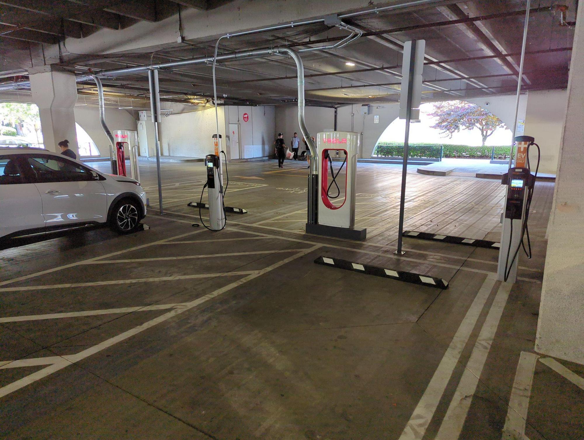Target Azusa (2) | Azusa, CA | EV Station