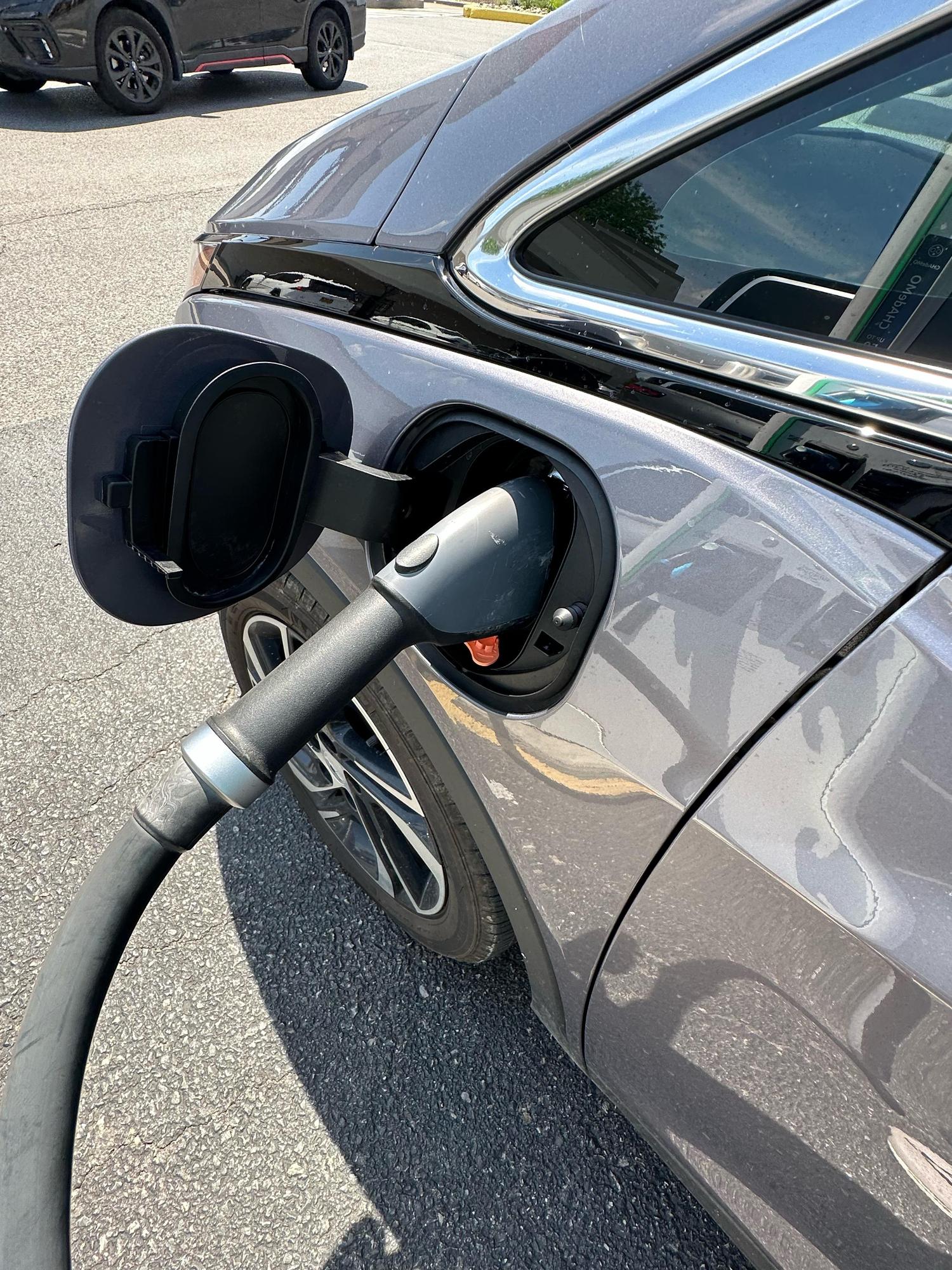 Waterloo Premium Outlets | Waterloo, NY | EV Station