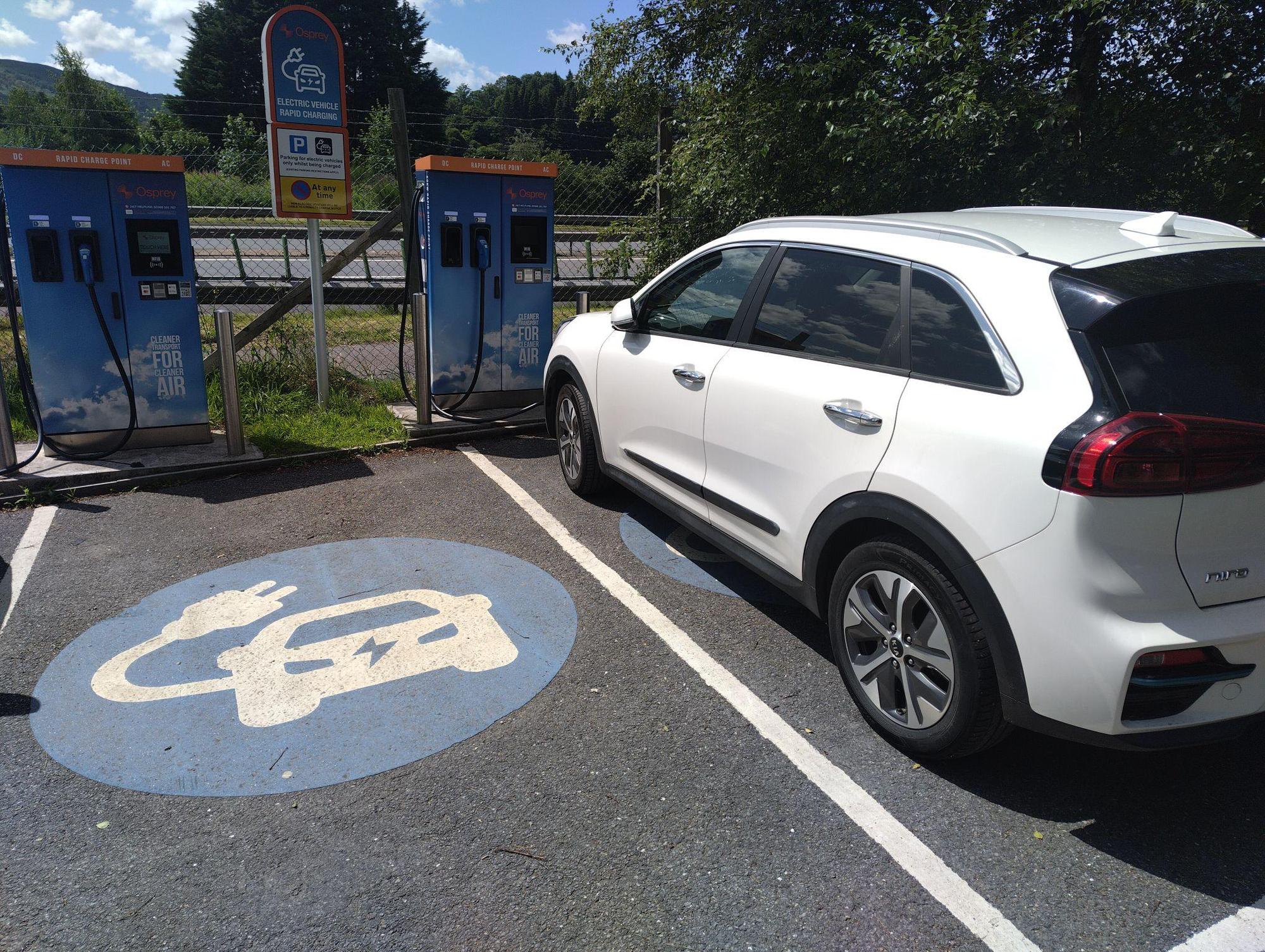 Nae Limits Cafe | Logierait, Scotland | EV Station