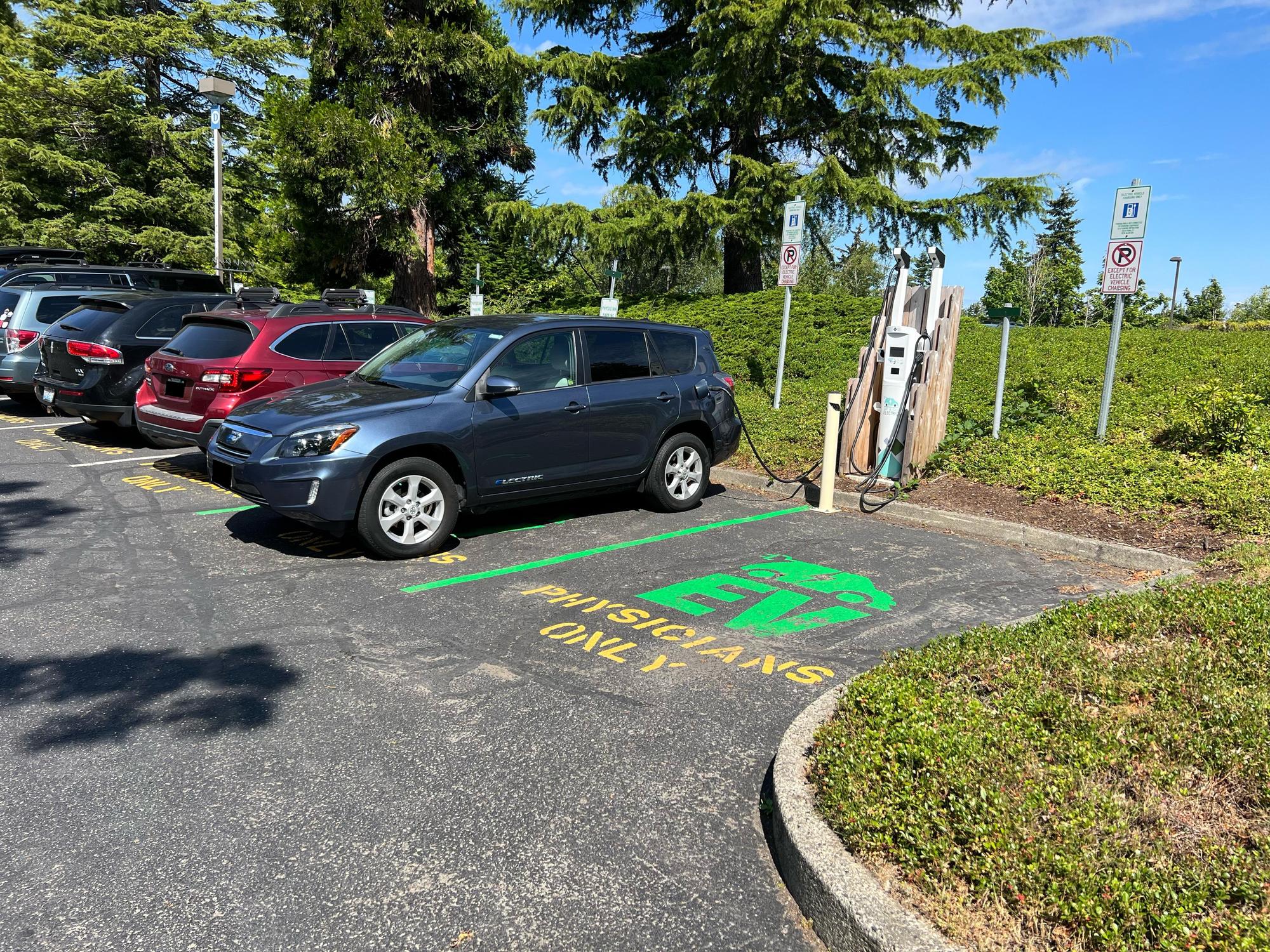 PeaceHealth St. Joseph Medical Center (1) | Bellingham, WA | EV Station