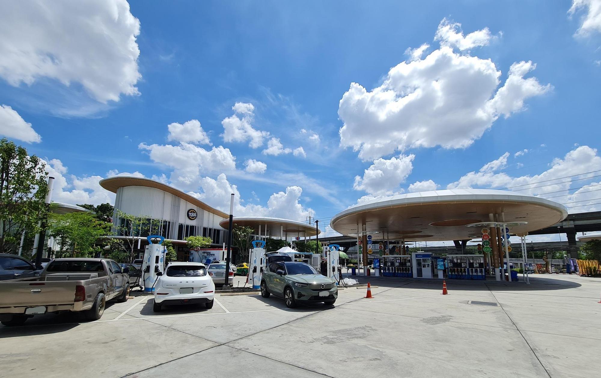 PTT Station Flagship Vibhavadi Rangsit 62 | 599 Vibhavadi Rangsit, Khwaeng Talat Bang Khen, Khet ...