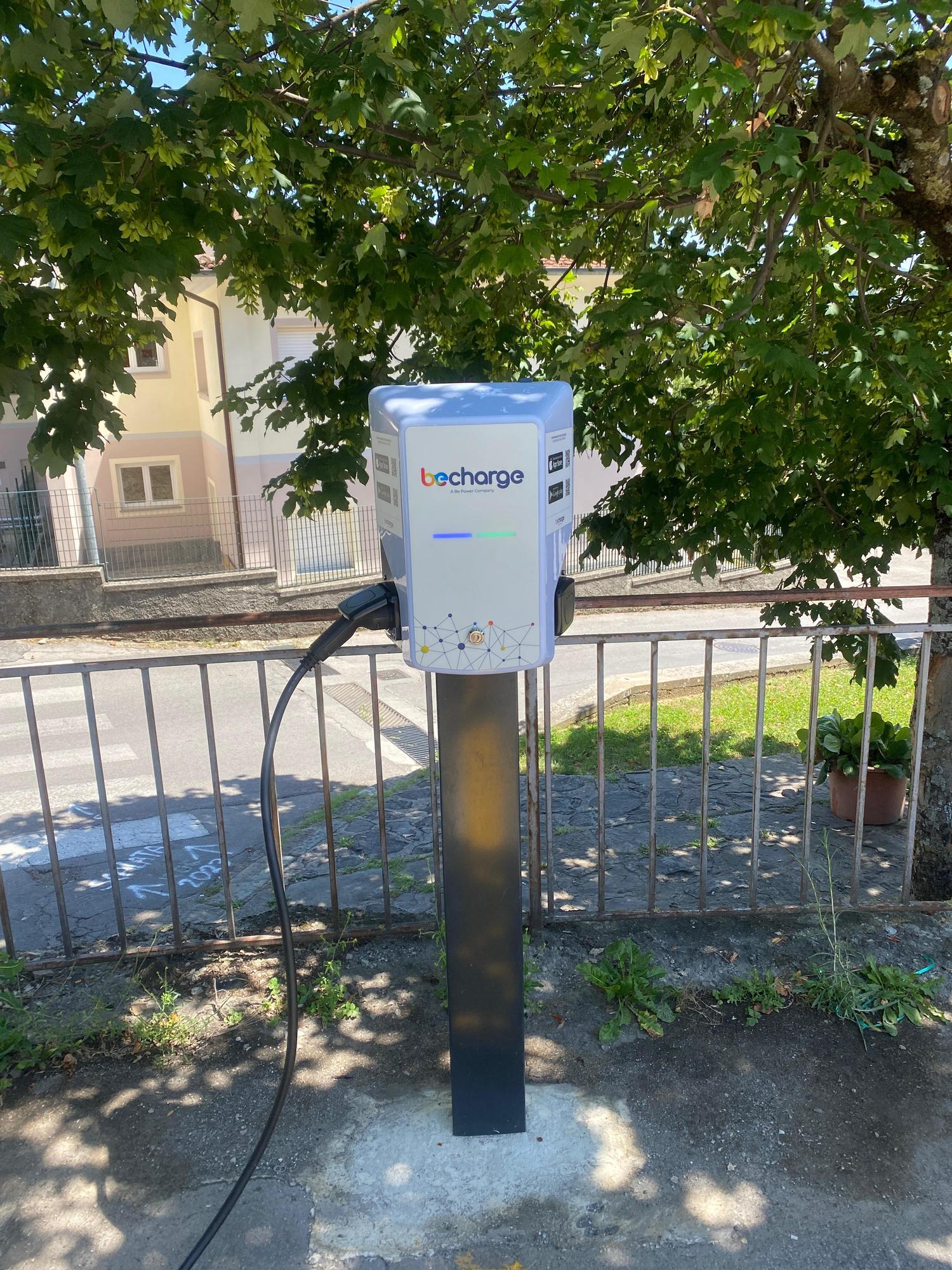 becharge | Castiglione di Garfagnana, Toscana | EV Station