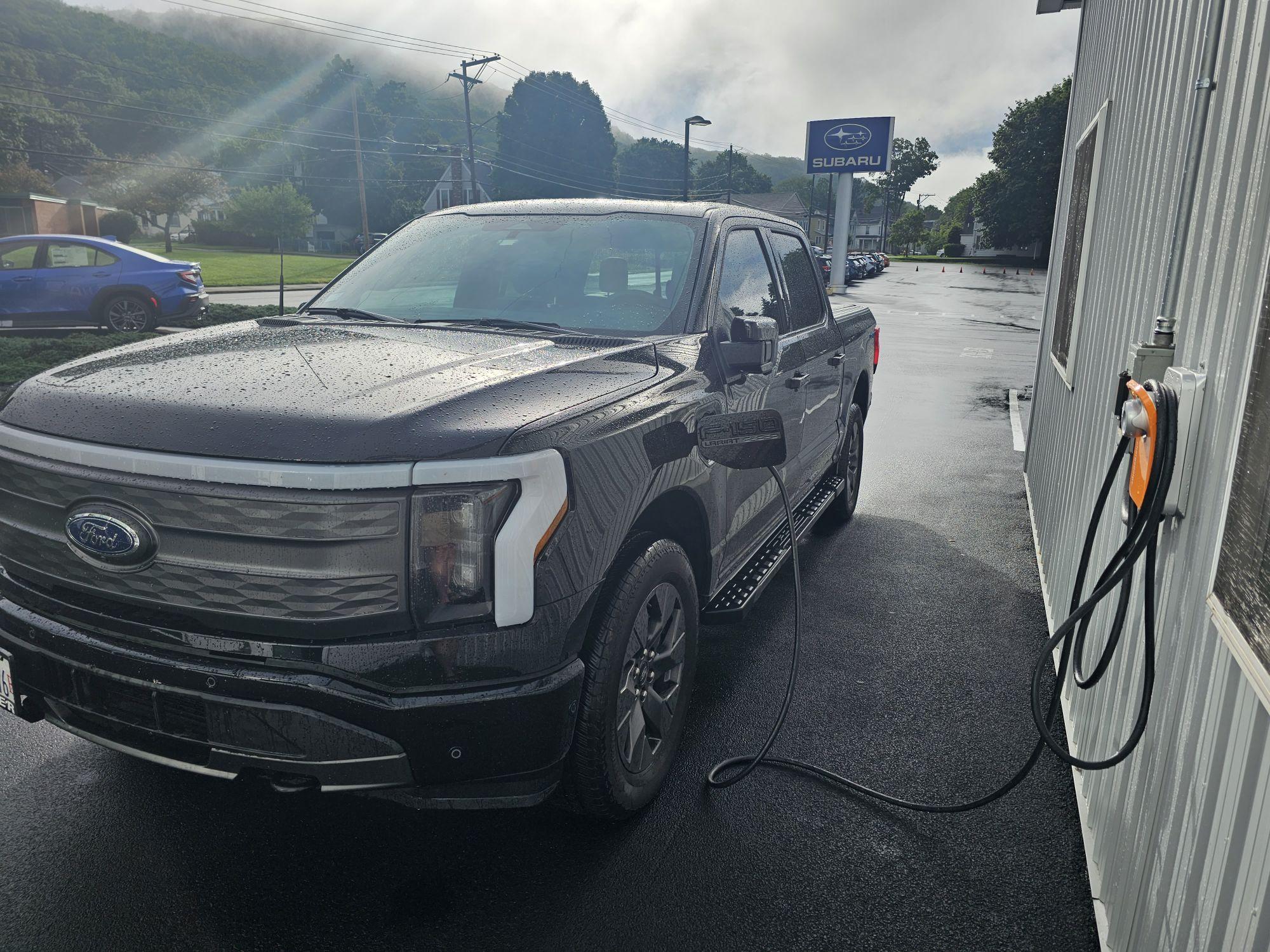 Five Star Subaru | Oneonta, NY | EV Station