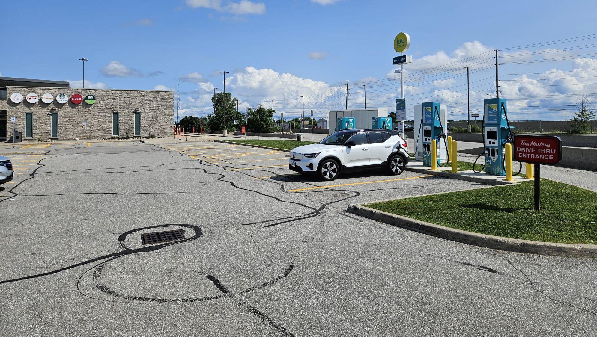 ONroute Barrie | Barrie, ON | EV Station