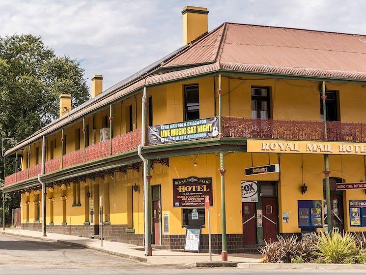 Braidwood Royal Mail Hotel | Braidwood, NSW | EV Station