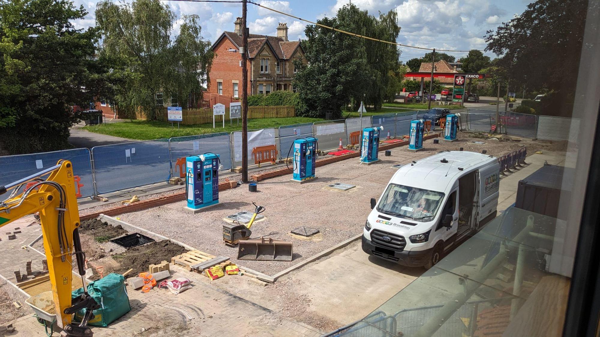 SSE Energy Solutions | 61 Spa Road, Melksham, SN12 7NY, UK | EV Station