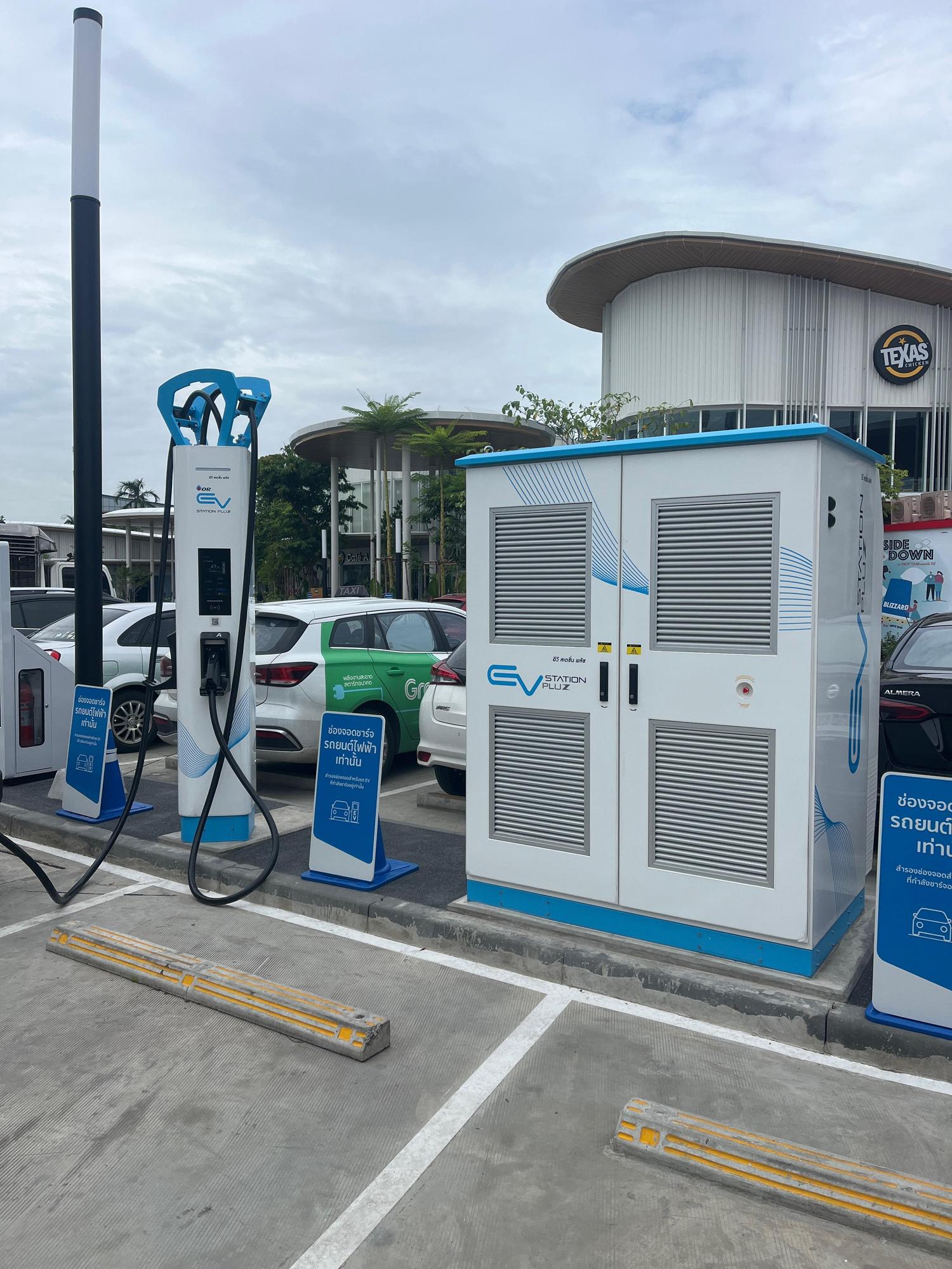 PTT Station Flagship Vibhavadi Rangsit 62 | 599 Vibhavadi Rangsit, Khwaeng Talat Bang Khen, Khet ...